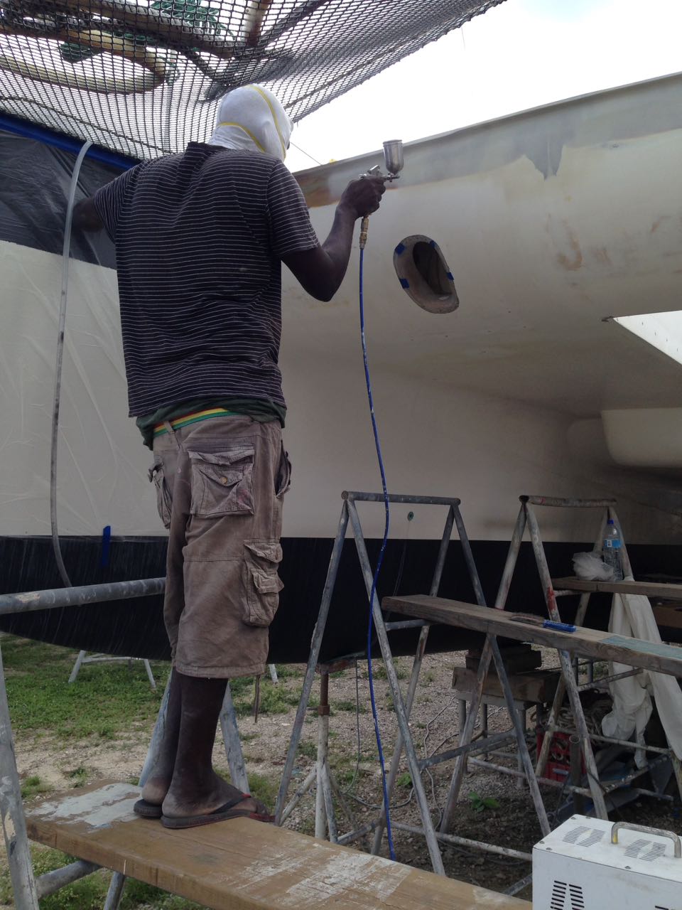 S/Y RAPTOR: Spray Painting Our Deck