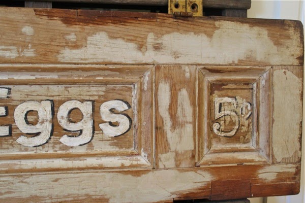 The Polka Dot Closet: How To Hand Paint A Sign