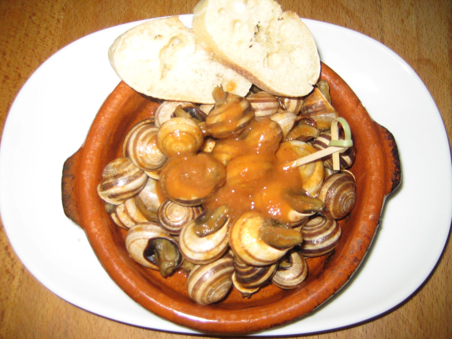 LAS RECETAS DE MAMA ROSA: Cabrillas en salsa de tomate picante