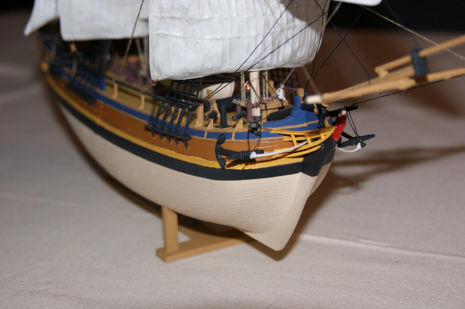 Modelmaker VP: Revell: H.M.S. Bounty 1/110