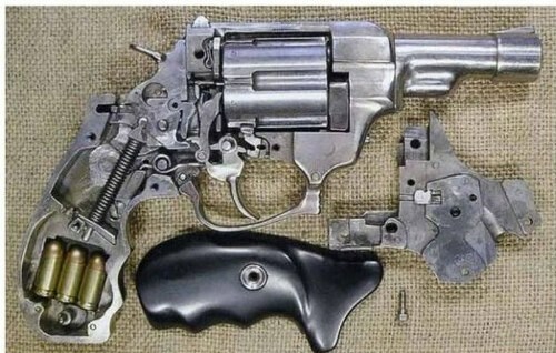 BATALHAX: Curiosas armas de fogo caseiras