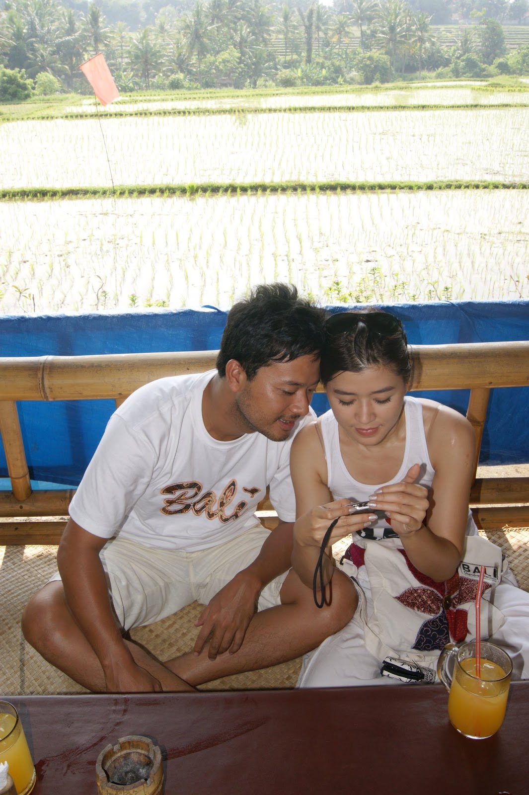 Pyay Ti Oo + Eaindra Kyaw Zin on Honeymoon Trip To Bali | Myanmar Celebrity Couple Photos!