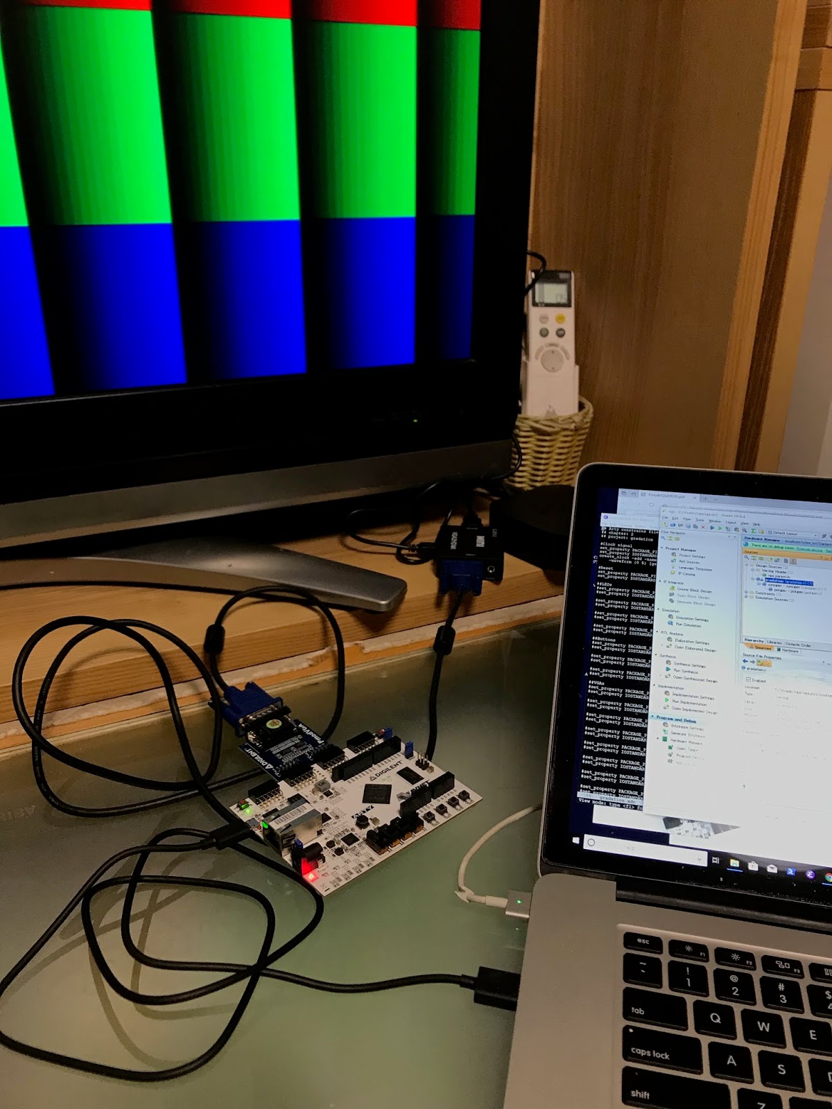 Tatsuro Annex: Arty に Pmod VGA を繋げてみた