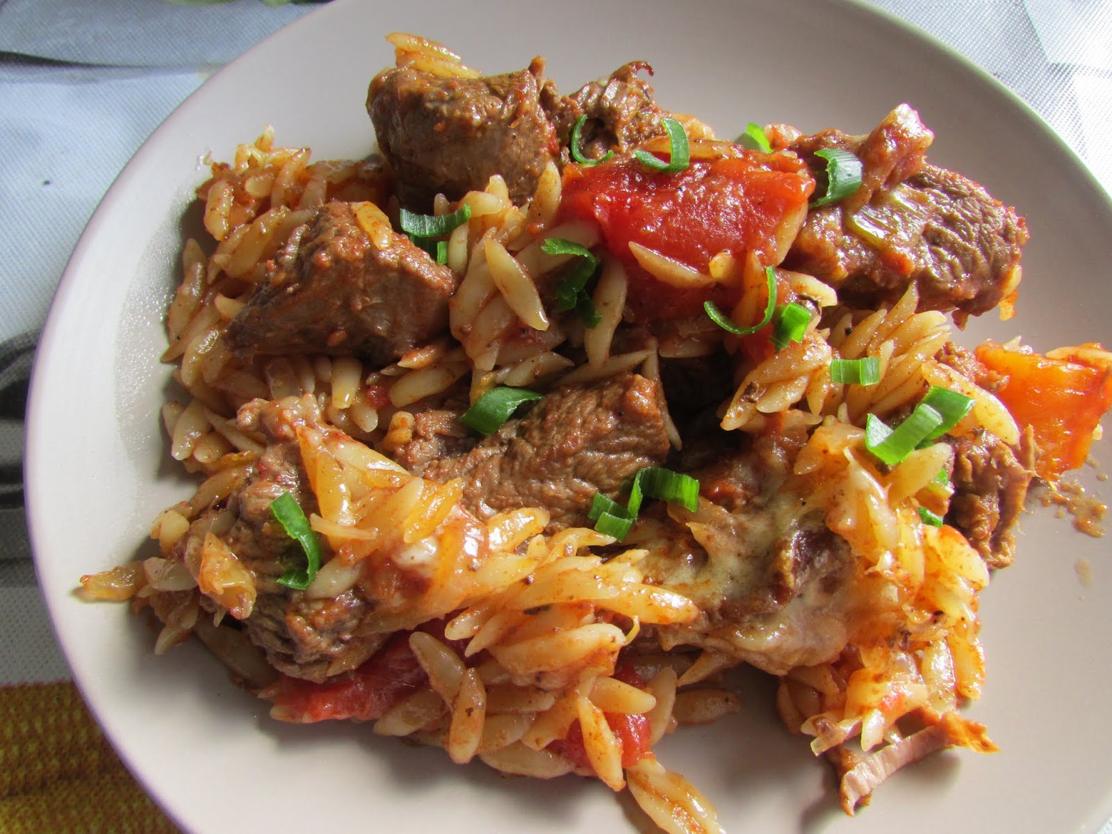 Giouvetsi moschari po rodyjsku