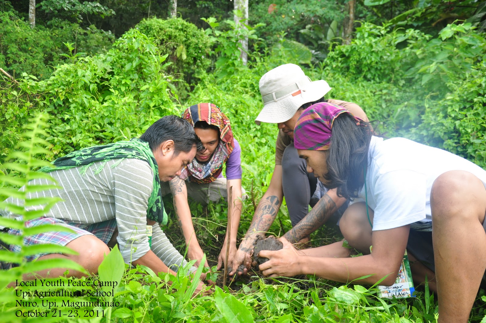 KALAGAYANG NARANASAN "KAHIRAPAN"