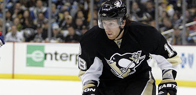 Hockey for the Ladies: Crosby and Neal Pictures of the Week
