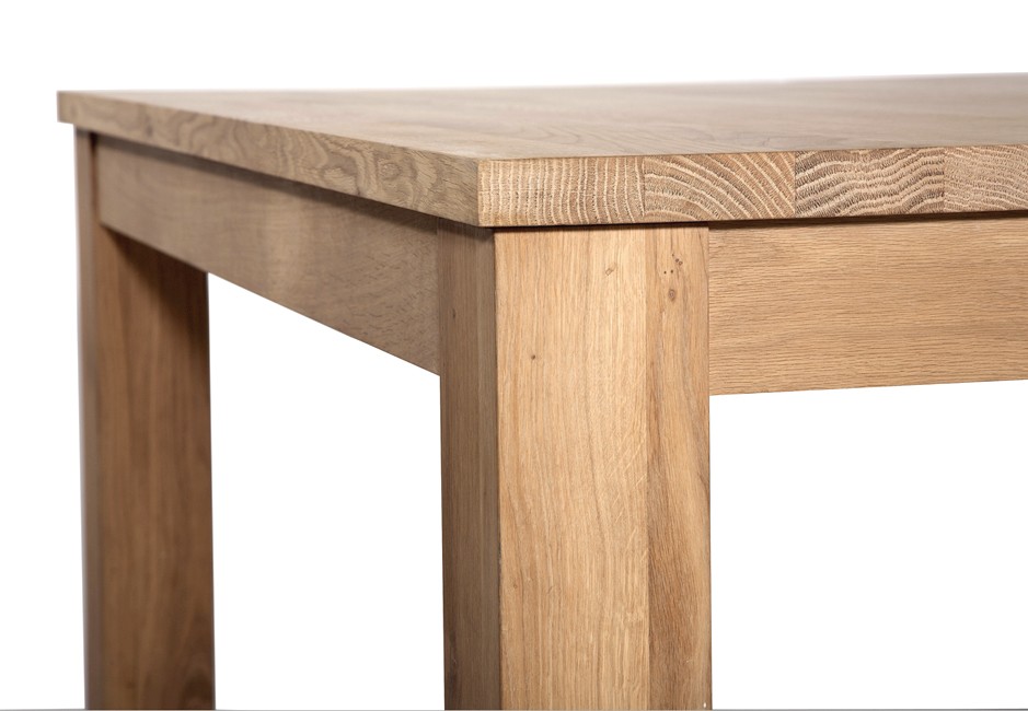 Madera y Mueble: Muebles de madera de roble