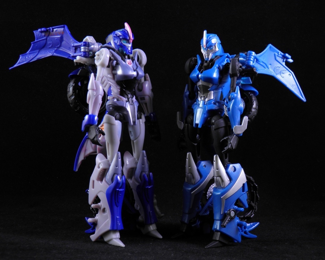 She's Fantastic: Transformers: Prime - Beast Hunters ARCEE!