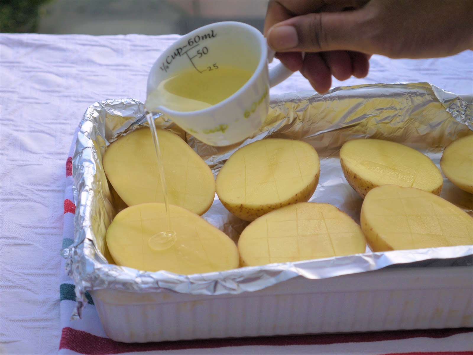 This Muslim Girl Bakes: Criss-Cross Potatoes.