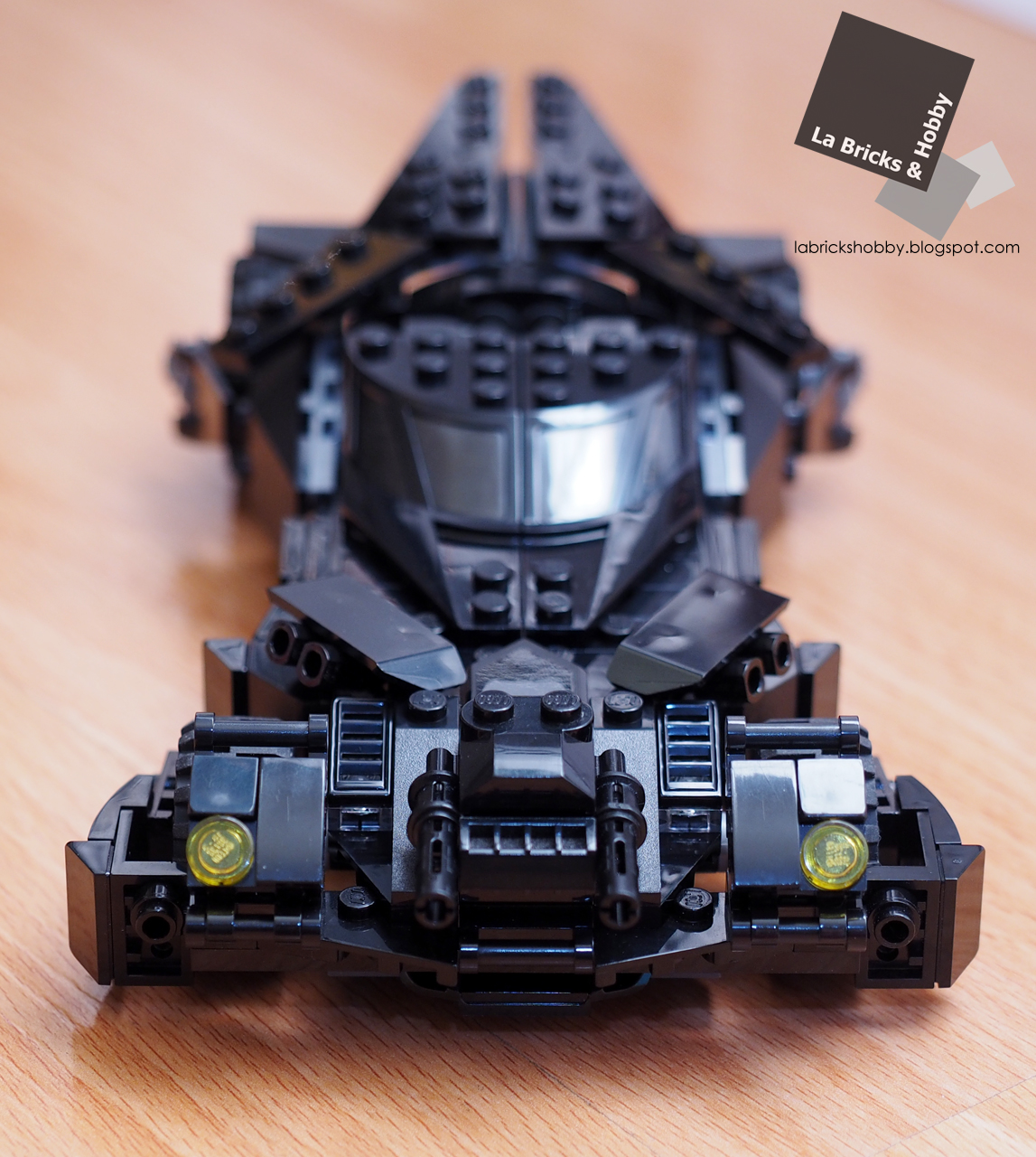 La Bricks & Hobby: Updated Batmobile from Batman Vs Superman