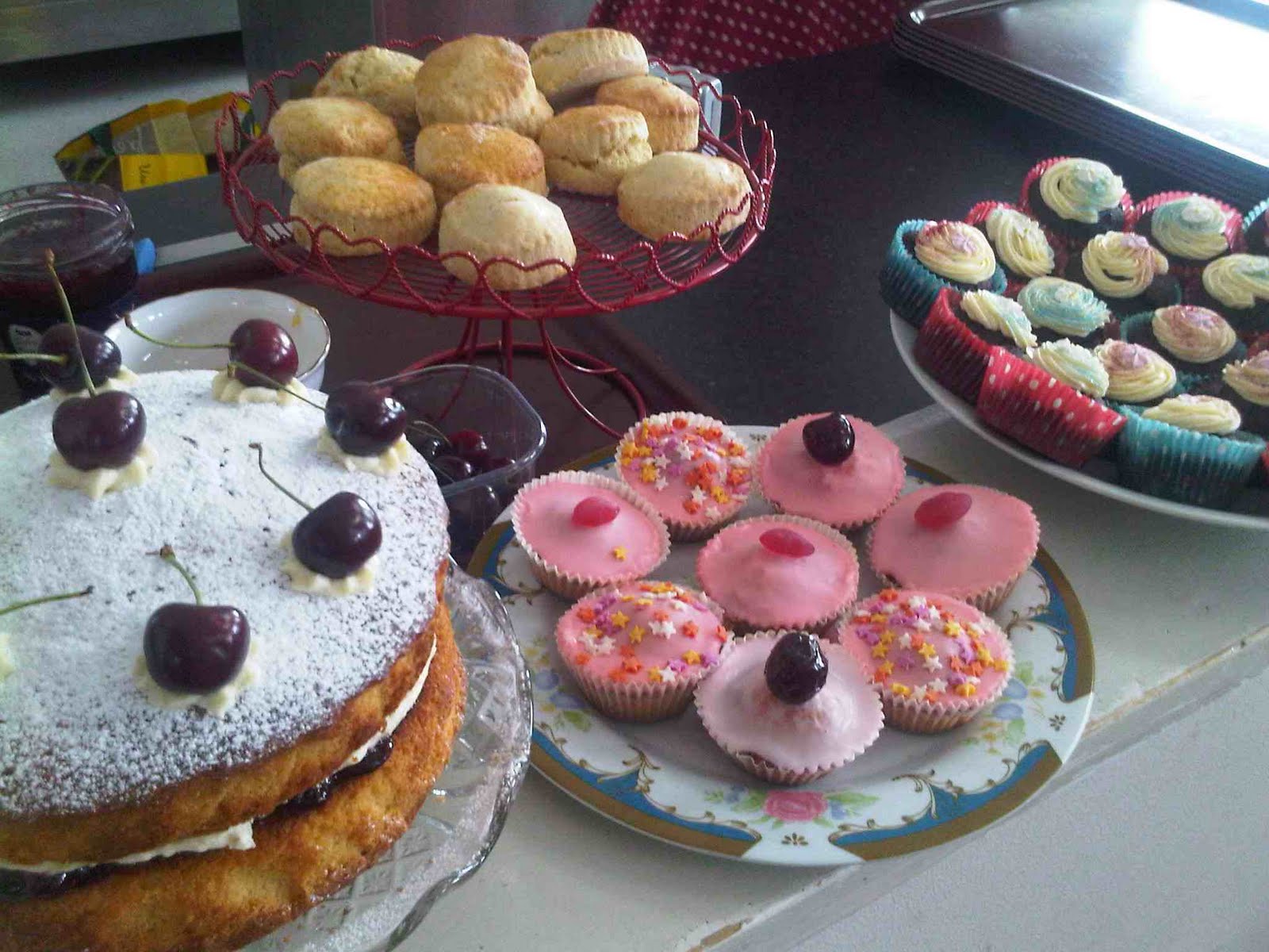 Buns & Roses WI: Classic Roses and Vintage Buns - 1940s/50s day