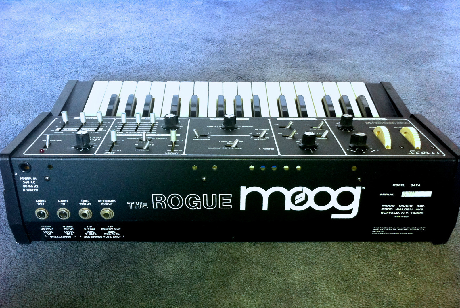 MATRIXSYNTH: Moog: "The Rogue" Analog Synthesizer - Model 342A