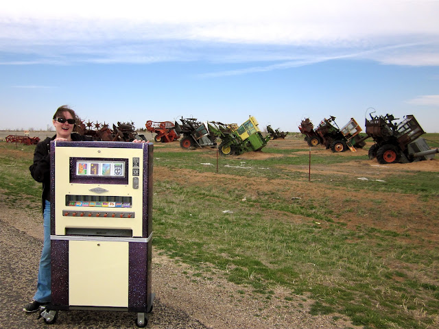 Our Epic Art*o*mat® Road Trip Blog: Day 17: Route 66, Cadillac Ranch ...