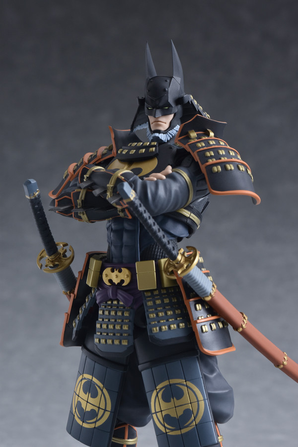 Preview de la figma de Batman Ninja y la figma de Batman Ninja DX ...