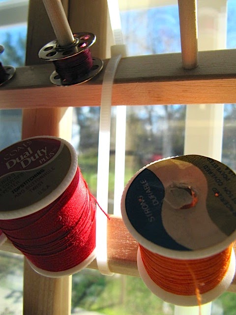Sew Many Ways...: Thread Organization...