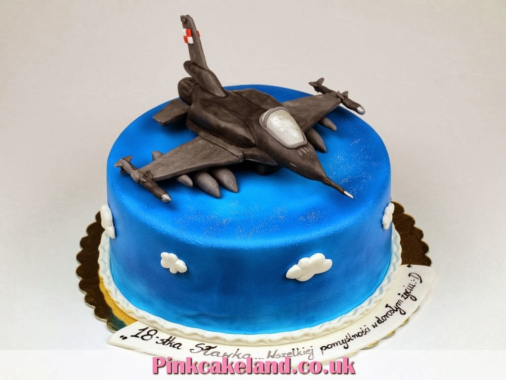 Best Birthday Cakes in London - PinkCakeLand