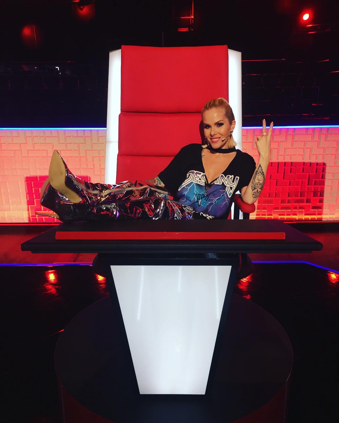 EUROVISION ADDICT: Svala: "I´m not gonna back down because of my fears"