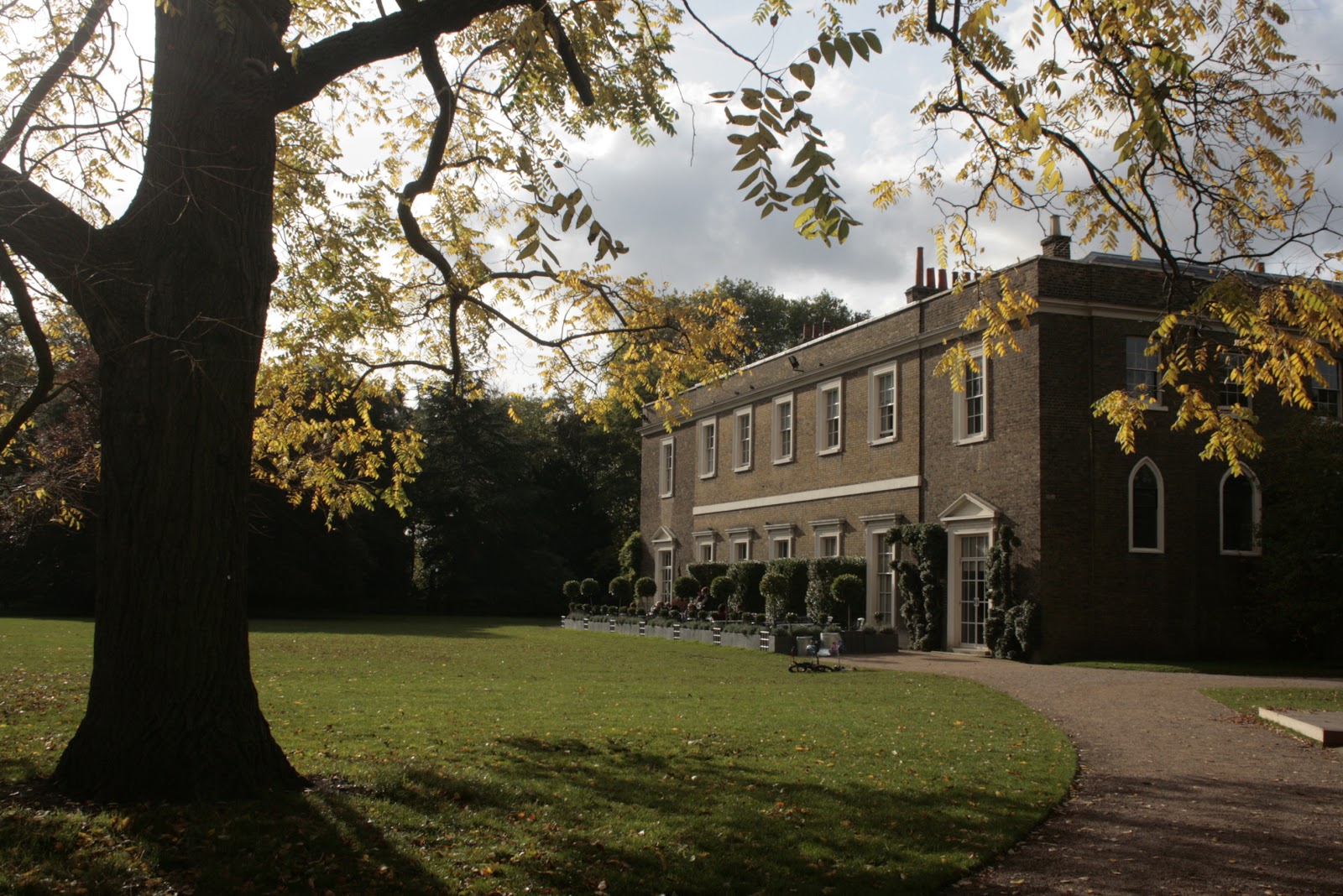 Llundain 2012: Fulham Palace est 704 (Museum Cafe 01)