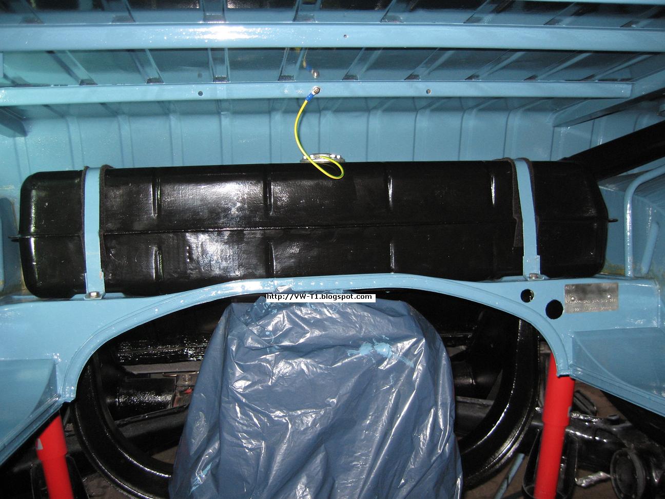 VW T1: VW T1 Tankeinbau