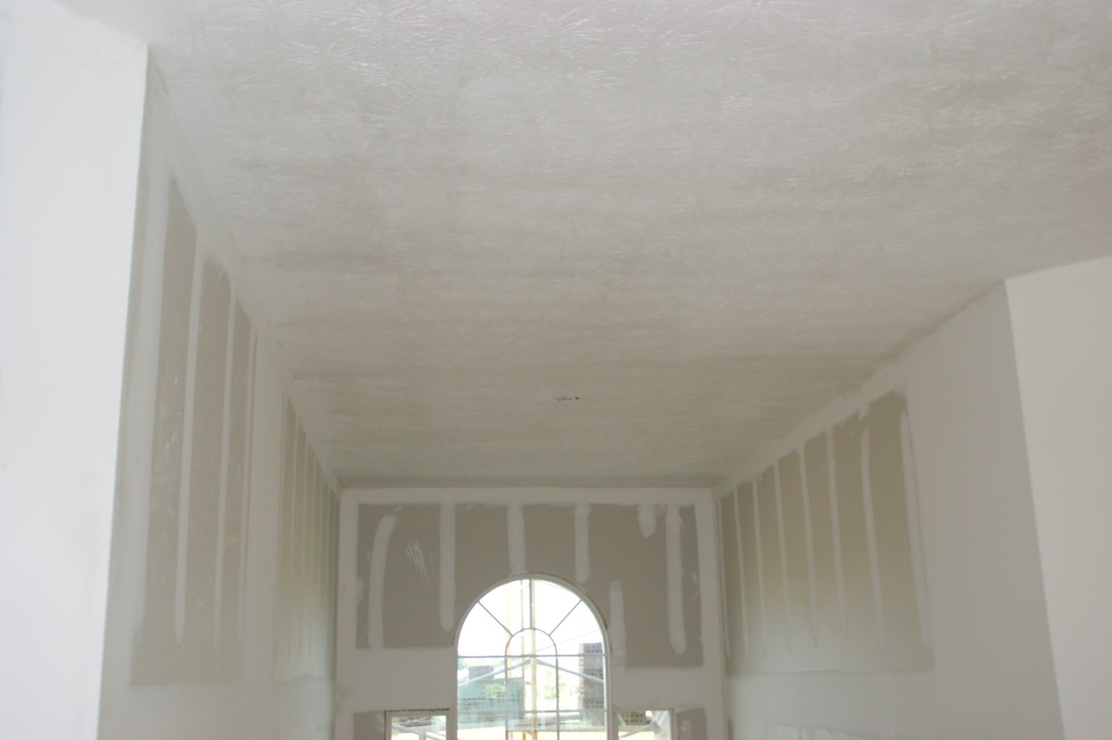 Building our Heavenly Highgrove: Day 55: Bricking Day 3 & Final Ceiling ...
