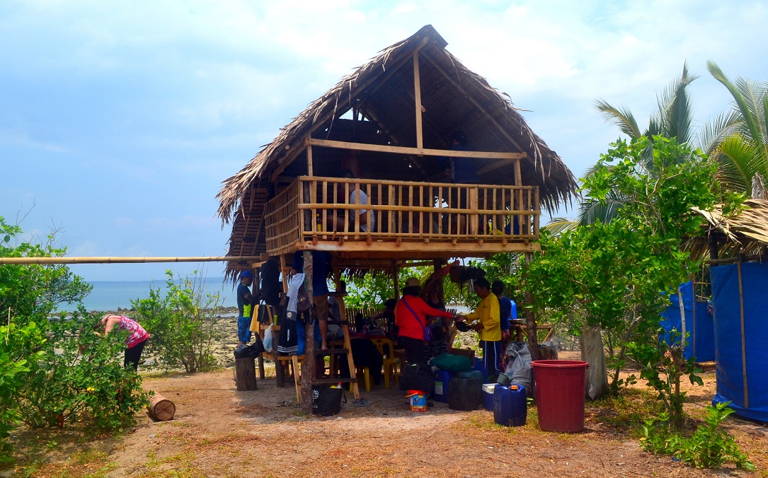 Smart Backpacker: Get Lost in Polillo Islands