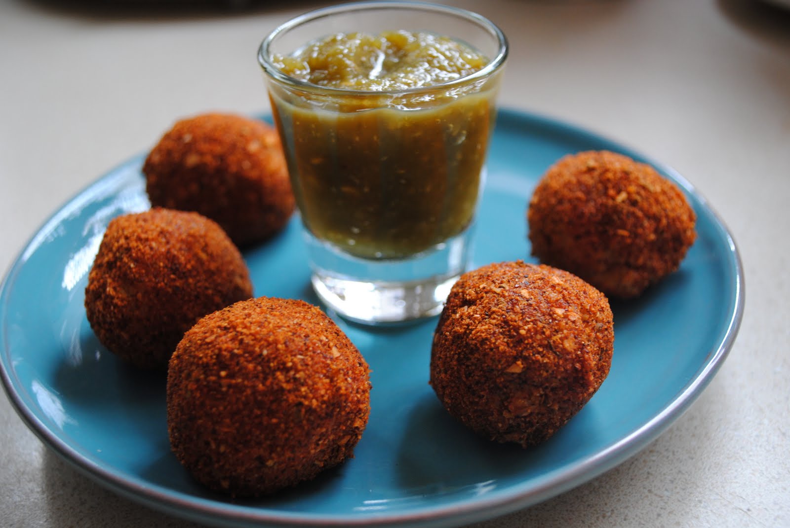 Foodette Reviews: Pumpkin Goat Cheese Cornbread Balls