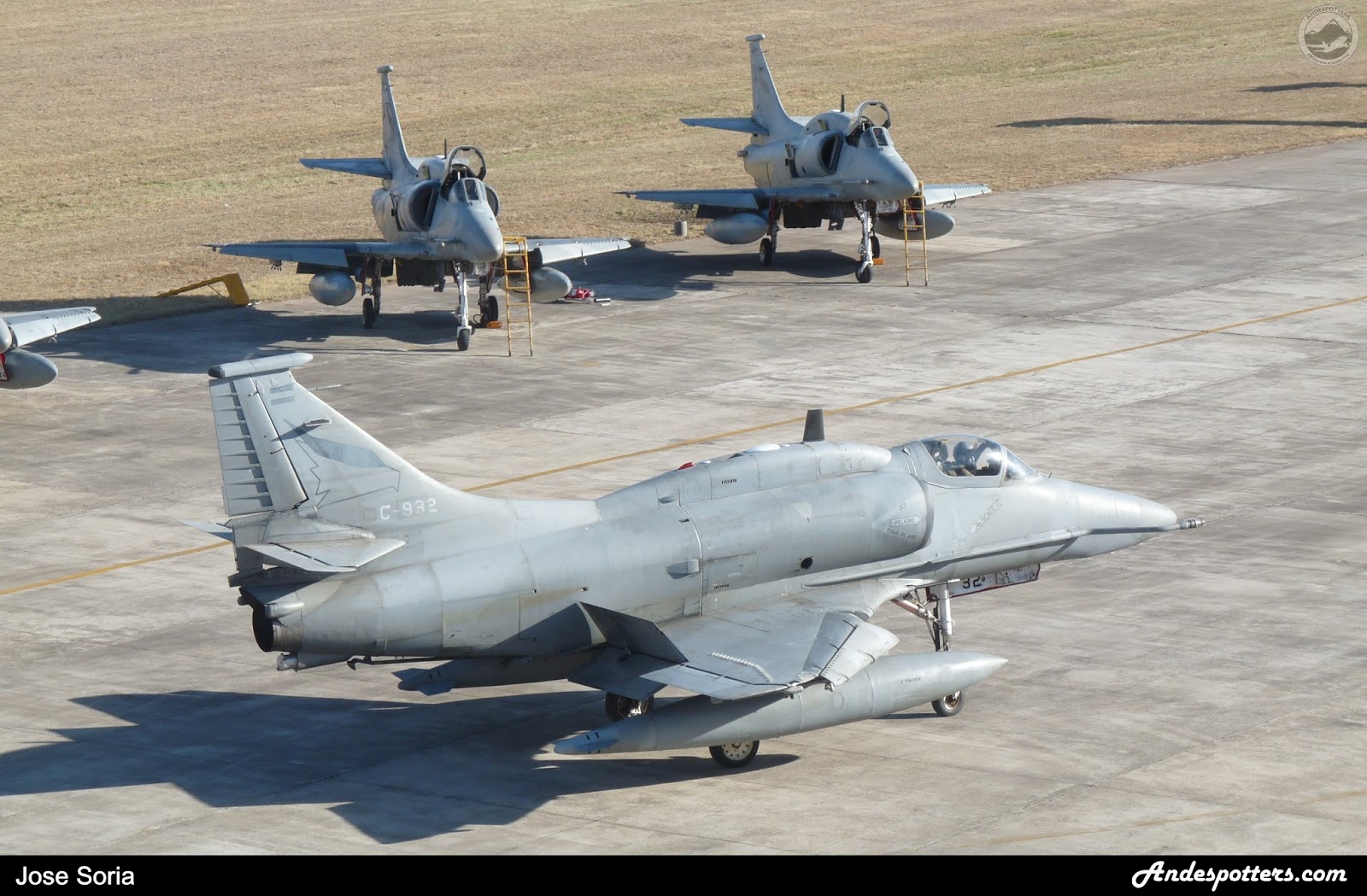 AndeSpotters: 20 Años del OA/A-4AR Fightinghawk en la Fuerza Aérea ...