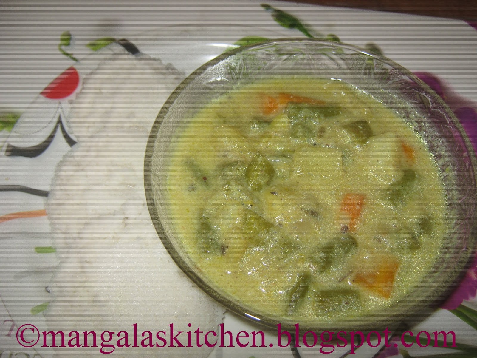 Hotel Style Vegetable Paya - Side dish for Idli, Appam, Idiyappam ...
