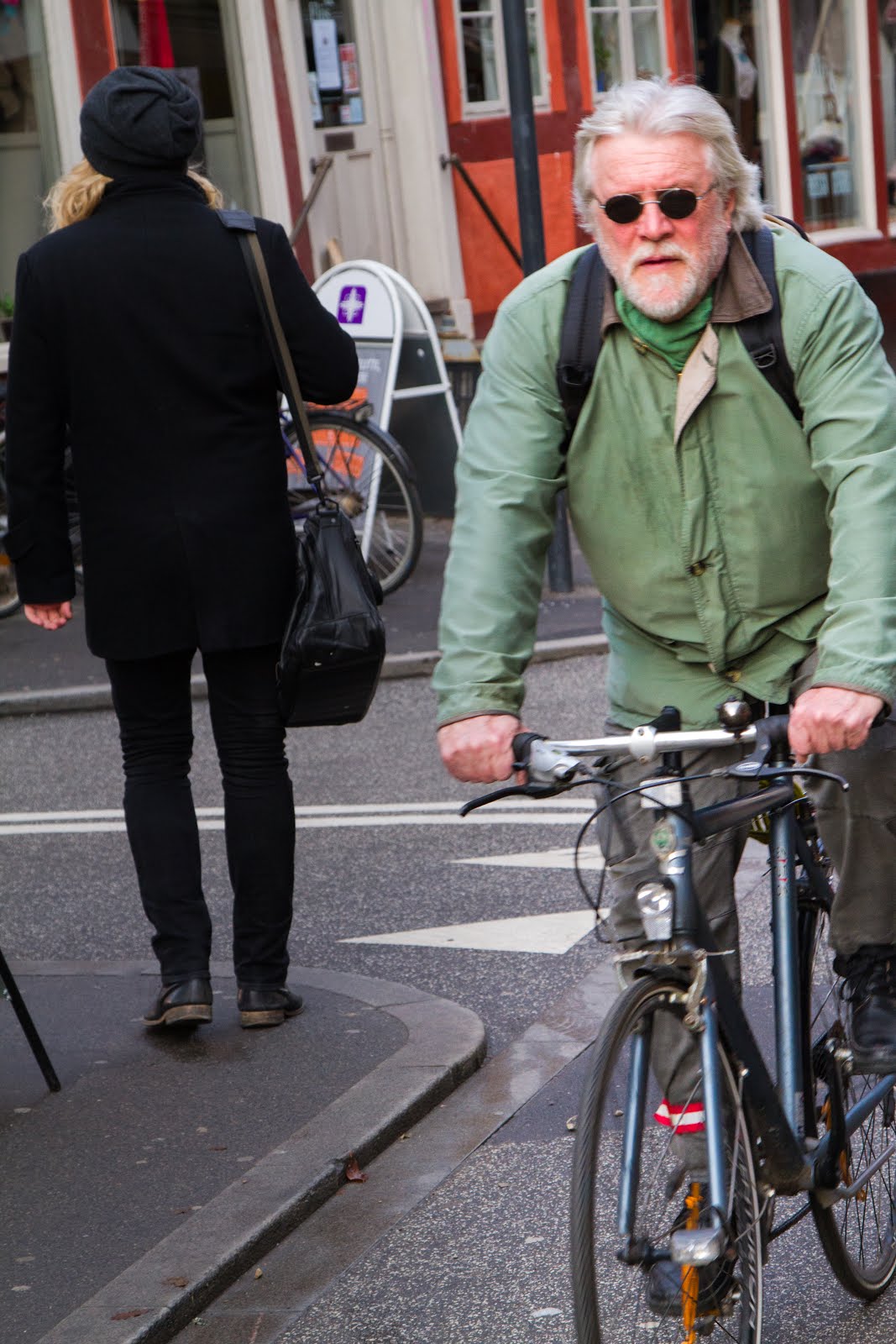 Cycle Chic®: All Men Cycle