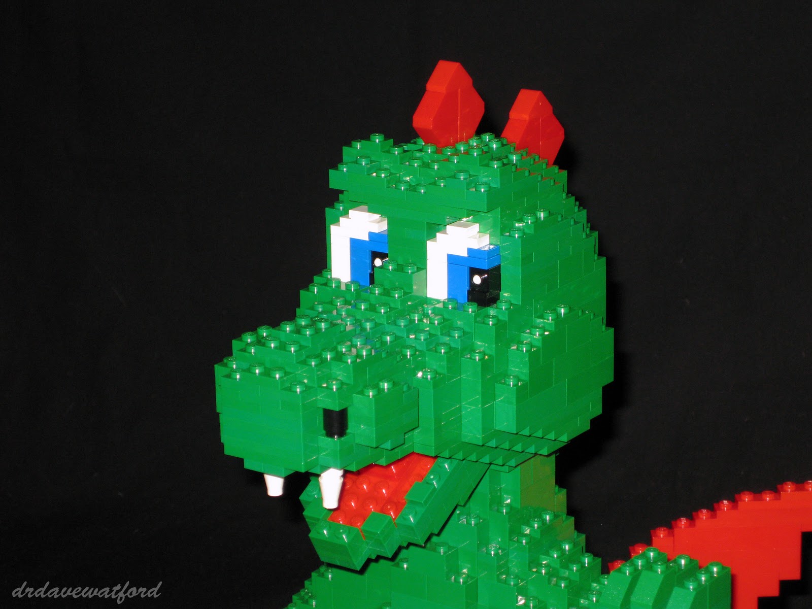Gimme Lego: Here there be Dragons...