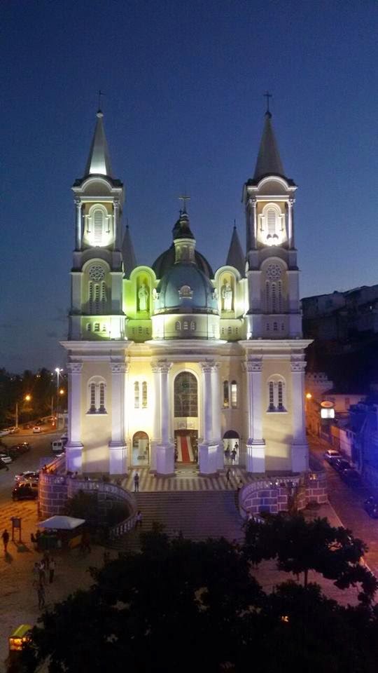 TRIBARTE: Sob o olhar de Cris, viva a Bahia de Amado!