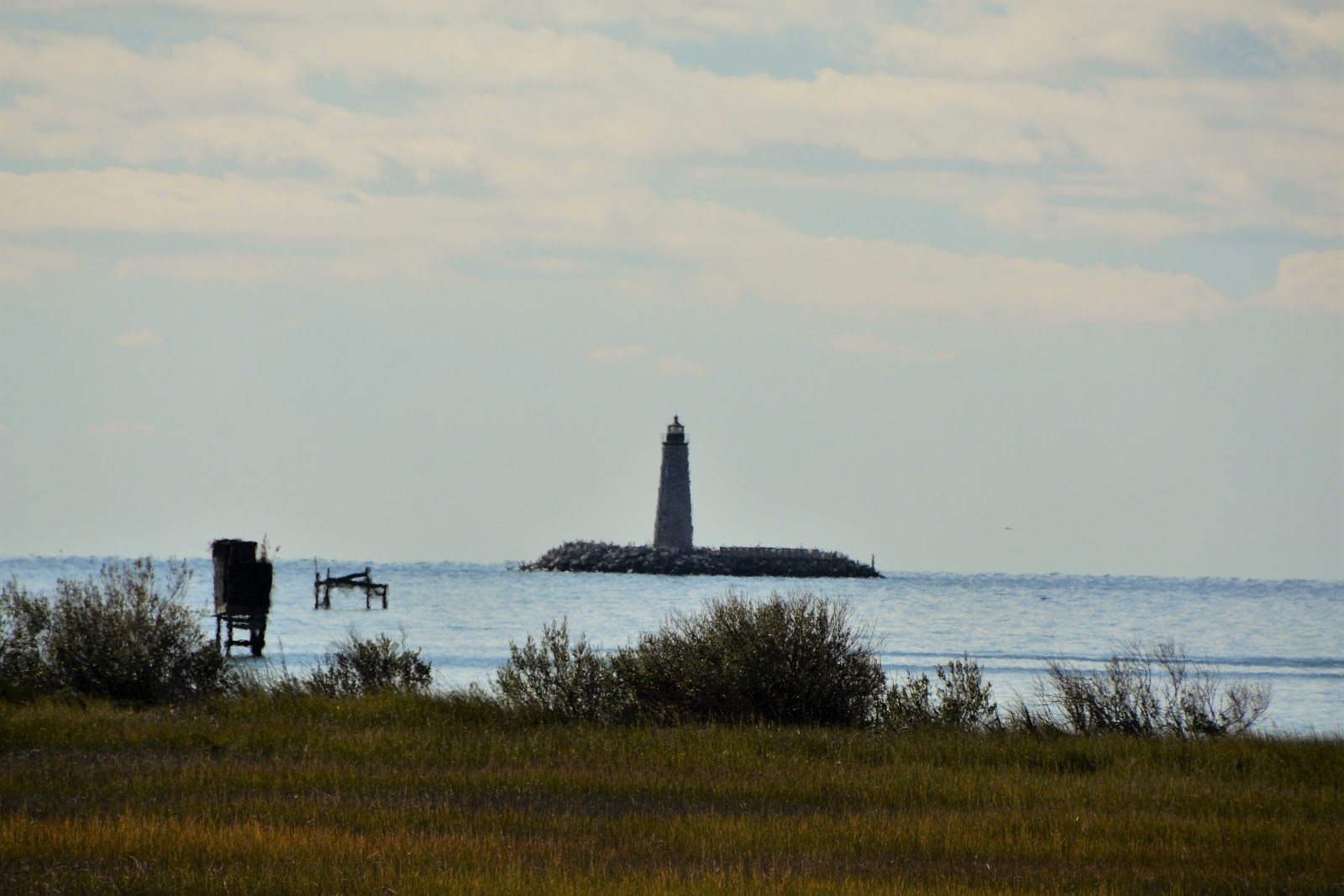 WC-LIGHTHOUSES: NEW POINT COMFORT LIGHTHOUSE - MOBJACK BAY, VIRGINIA