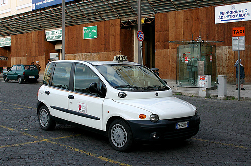 10 Negara Dengan Perkhidmatan Pemandu Teksi Terburuk..!!!