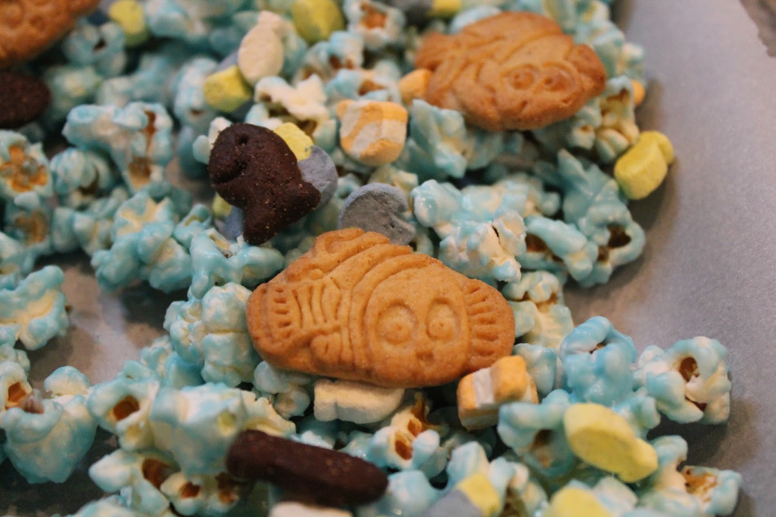 Dinner with the Grobmyers: Just Keep Swimming- Find Dory Snack Mix