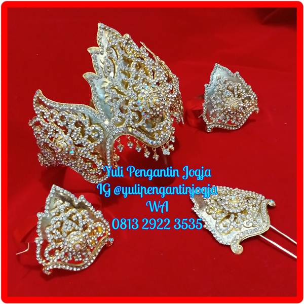 Yuli Pengantin Jogja : AKSESORIS PENGANTIN: Siger sunda