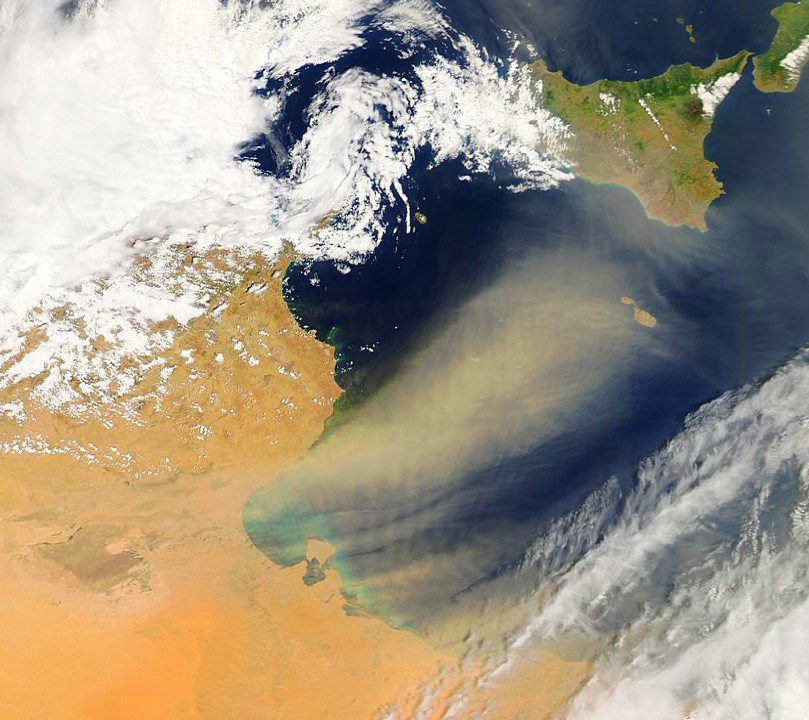 Sand storm from Sahara - Living in Sicily