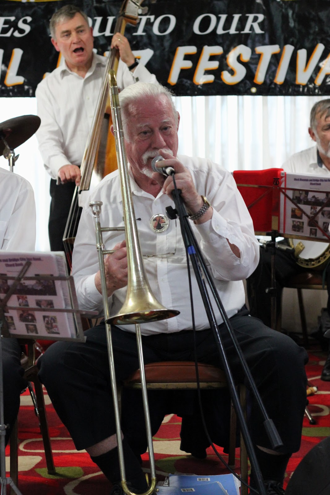 Bridge City Jazz Band: May 2013