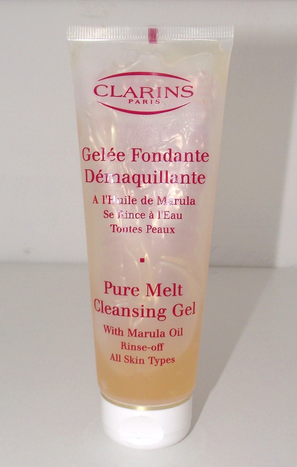 Beauty Reviews And How To's: Clarins Pure Melt Cleansing Gel Review