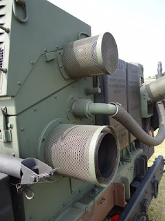 Blair's 軍事,警察及消防攝影: M56 Coyote Smoke Generator 土狼式渦輪發煙車