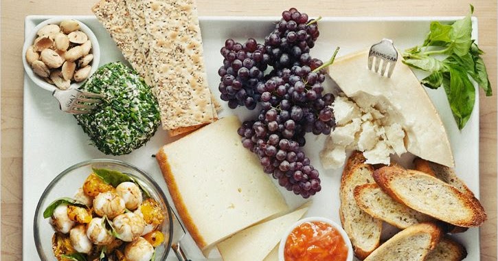 Your Southern Peach: The Classic Cheese Plate