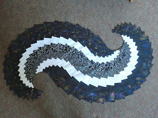 Bigfork Quilts Etc: More Spicy Spiral Table Runners to Share.