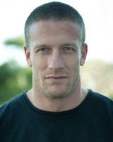 Los Ojos del Espectador: mike edward