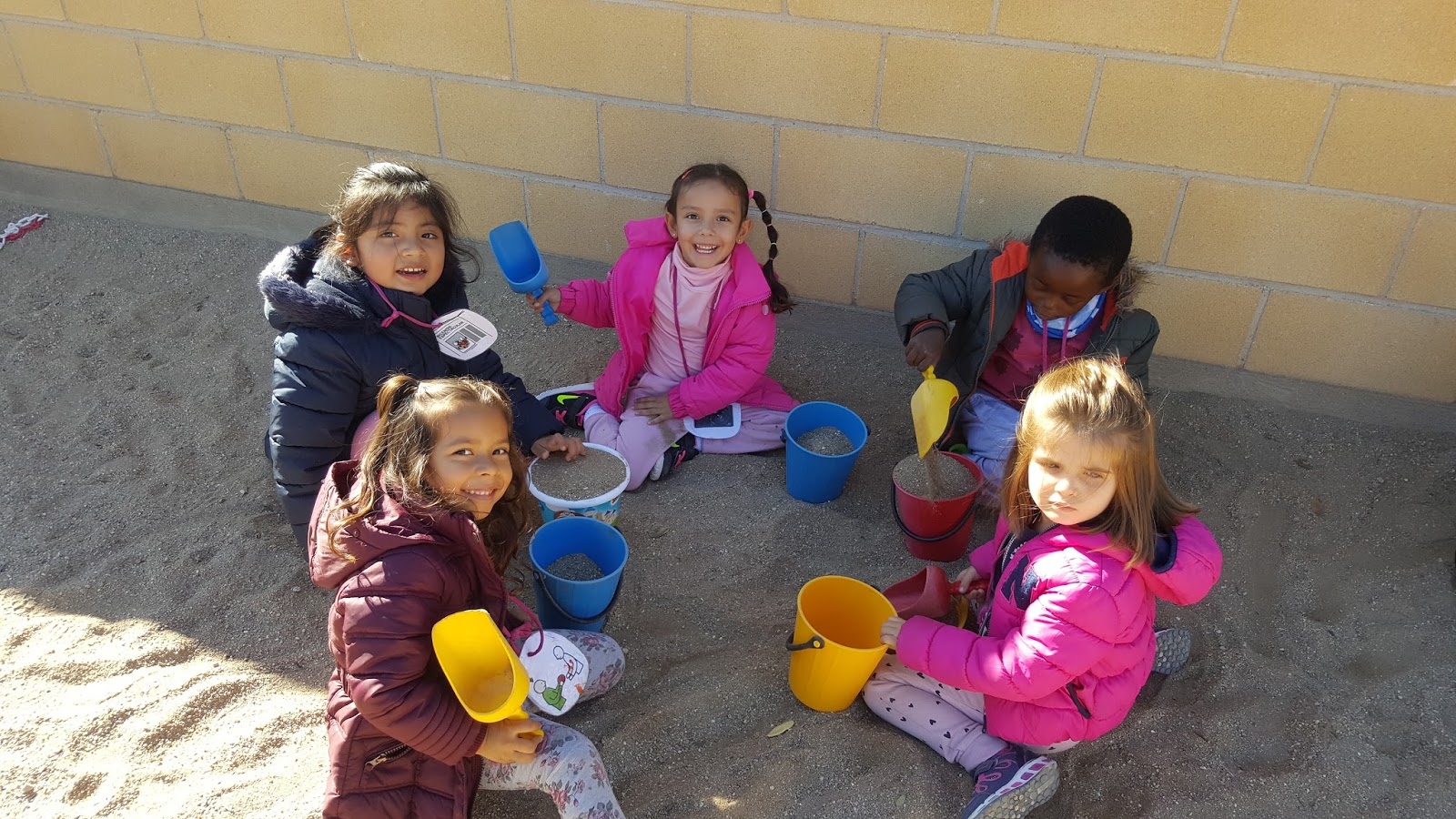 L@S ANDRESIT@S: CUBOS Y PALAS: PROYECTO PATIO