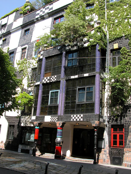 Letters from the Clutter Palace: KunstHausWien: Hundertwasser (An ...