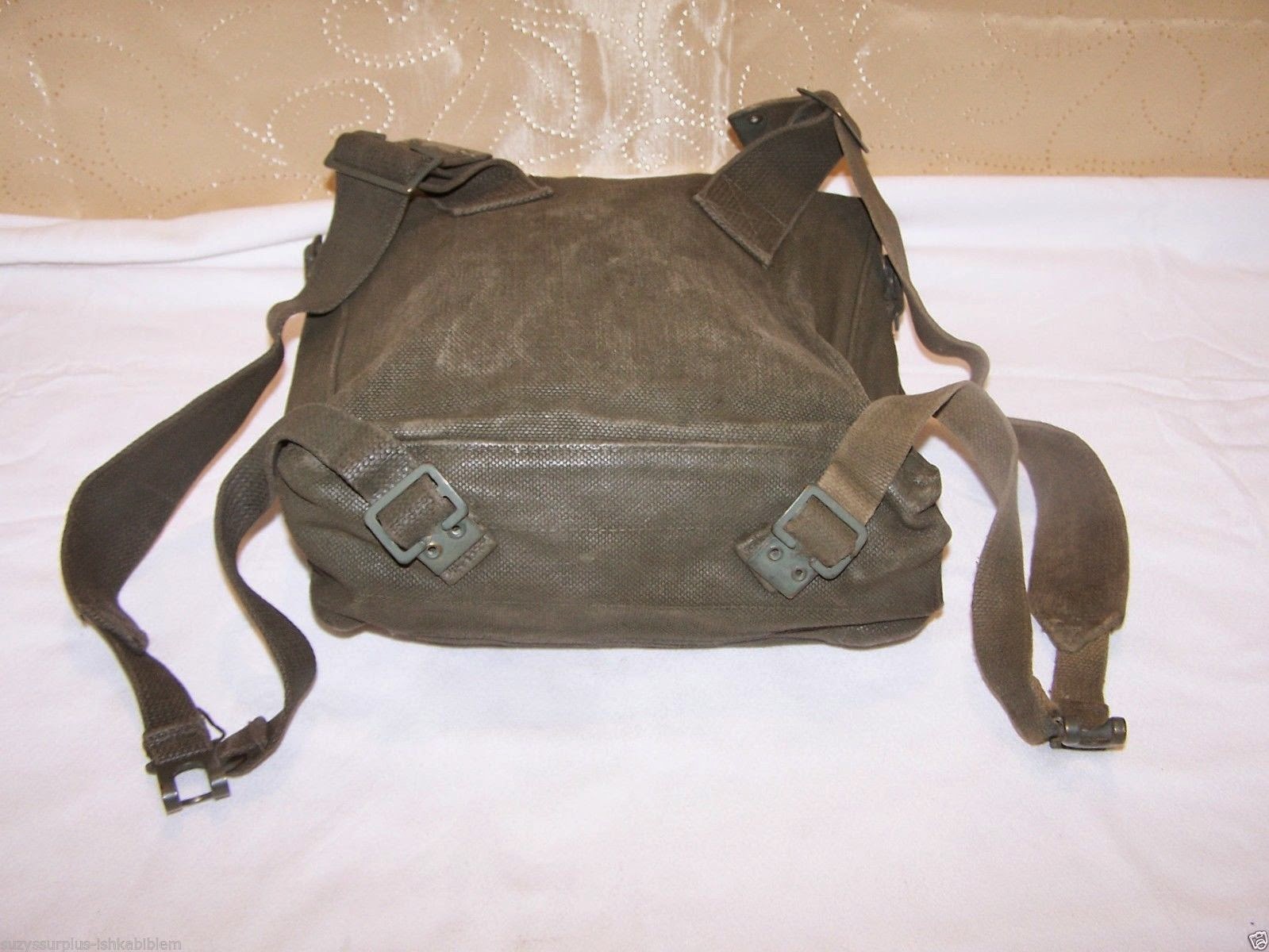 Webbingbabel: Belgian Army Dark Green Pattern 37 Small Pack