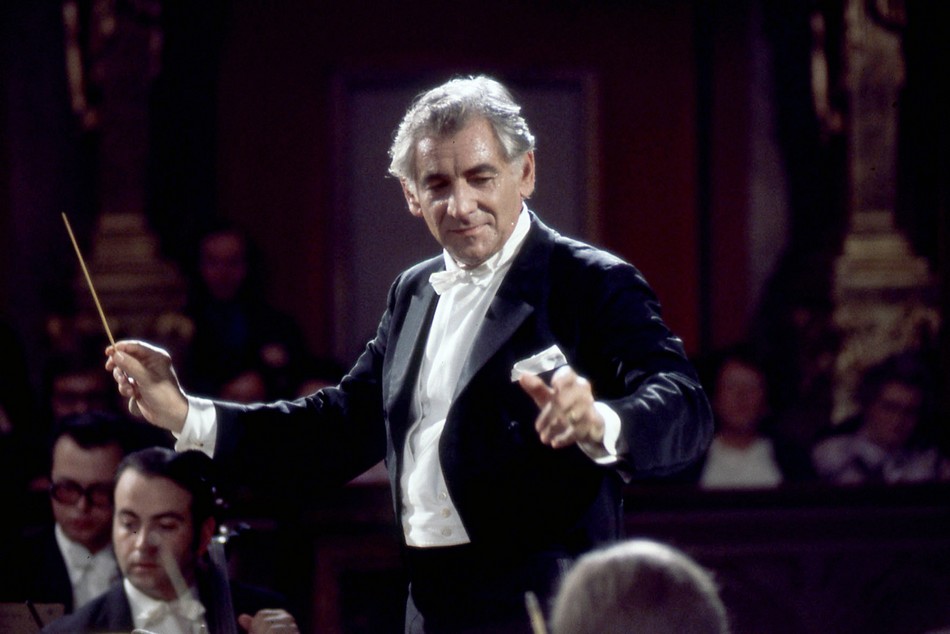 Le 20 août 2018 à 1 h 30, Arte diffusa " Leonard Bernstein : Young ...