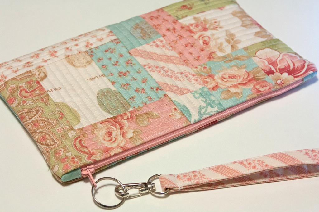 Magnolia Bay Quilts: Perfect Zip Bags