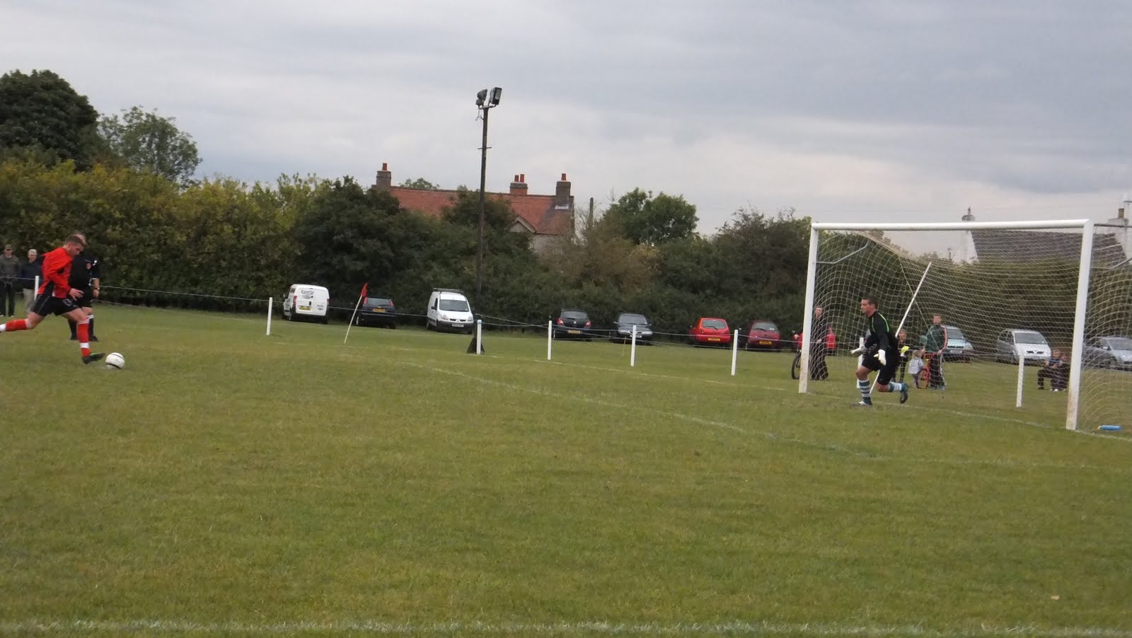ON THE ROAD 2011-2012: Linby CW 3-1 Awsworth Villa (NSL Senior)