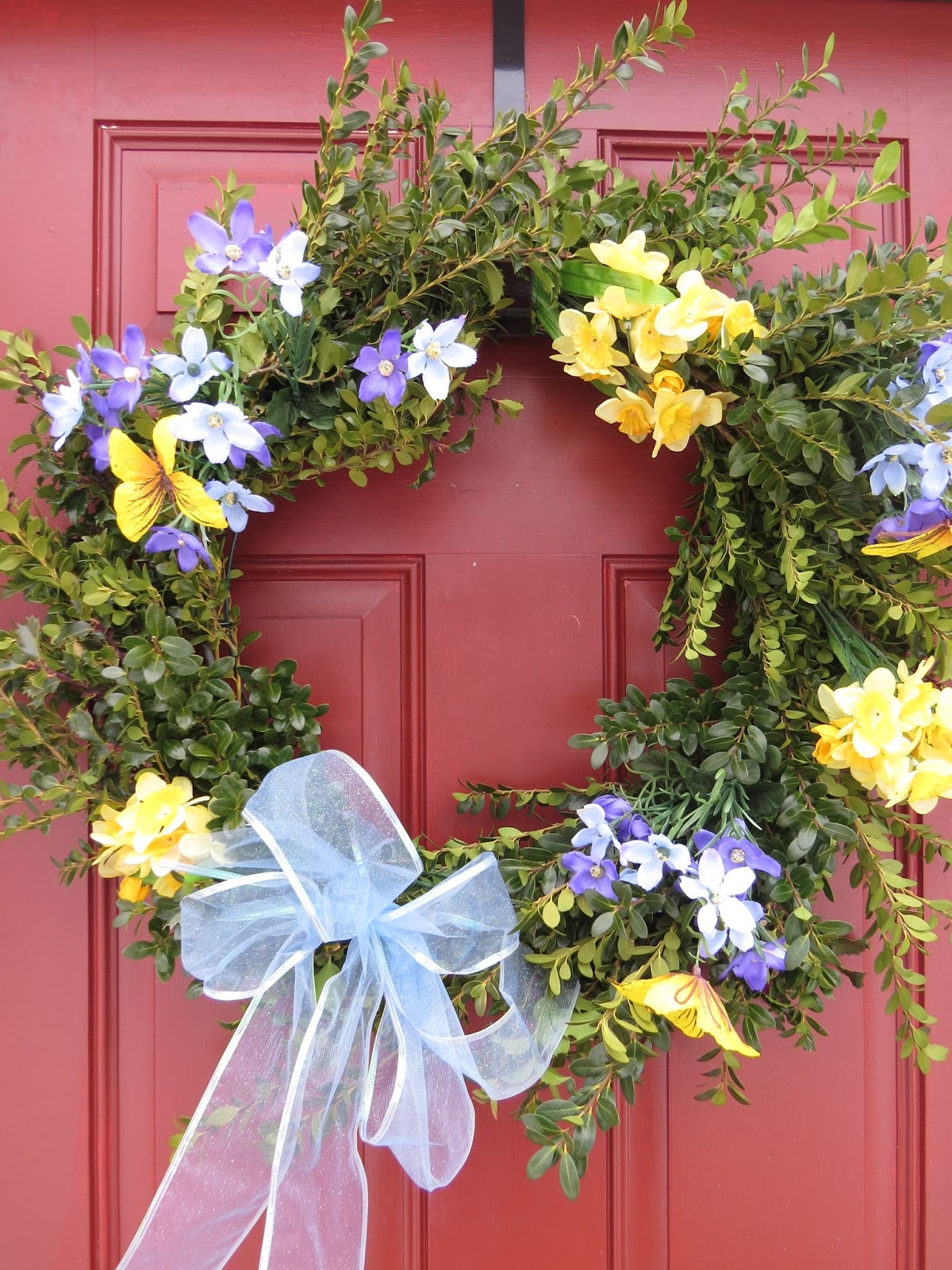 The Long Awaited Home: Spring Wreaths