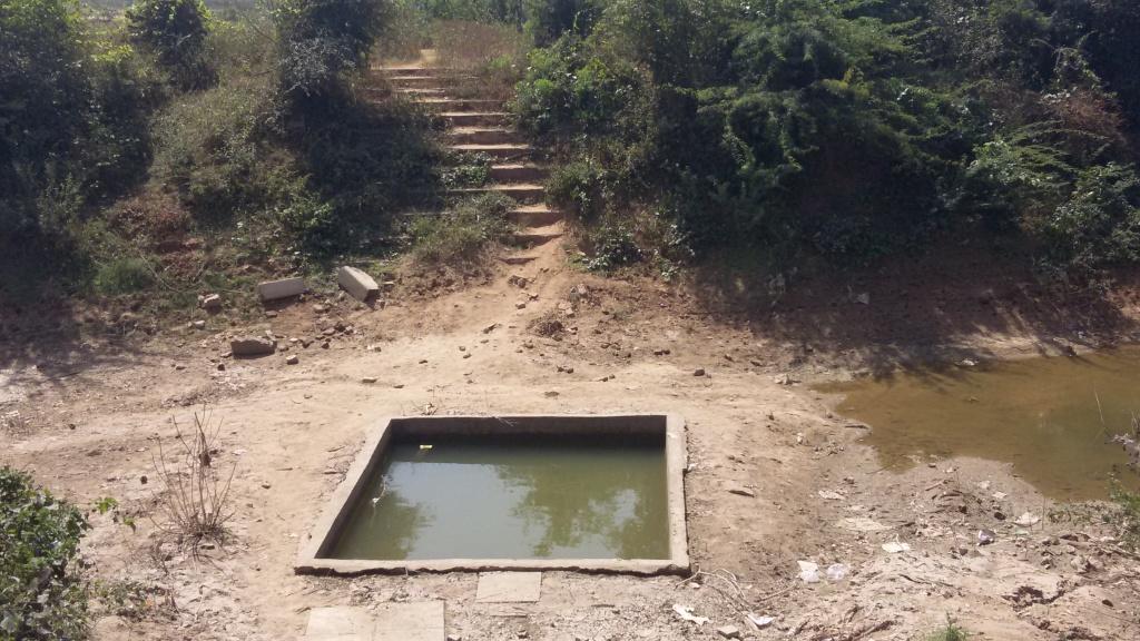 Tamilnadu Tourism: Pallikondeswarar Temple, Surutapalli, Andhra Pradesh